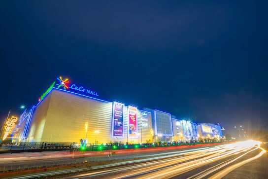Wave Mall Lucknow, Shopping Mall in Vibhuti Khand, Gomti Nagar